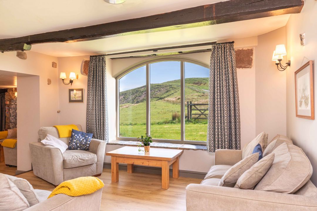 Mermaid Inn, Large Holiday House For Big Groups in The Peak District ...