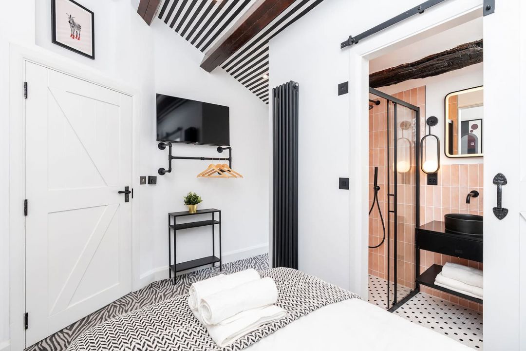 Kirkstone Pass Inn, Luxury House in The Lake District, Sleeps 22