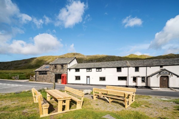 Kirkstone Pass Inn, Luxury House in The Lake District, Sleeps 22